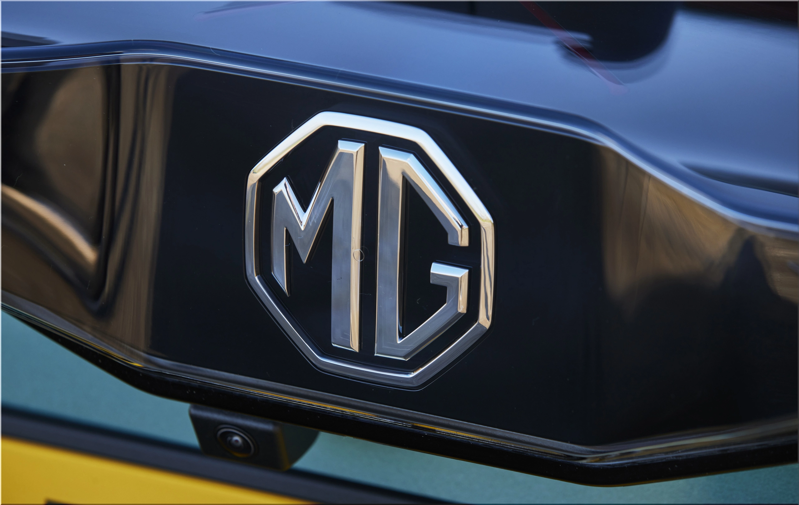 MG4 EV Urban 2026: Compact EV Range, Price, Charging & Cargo Data | EV ...