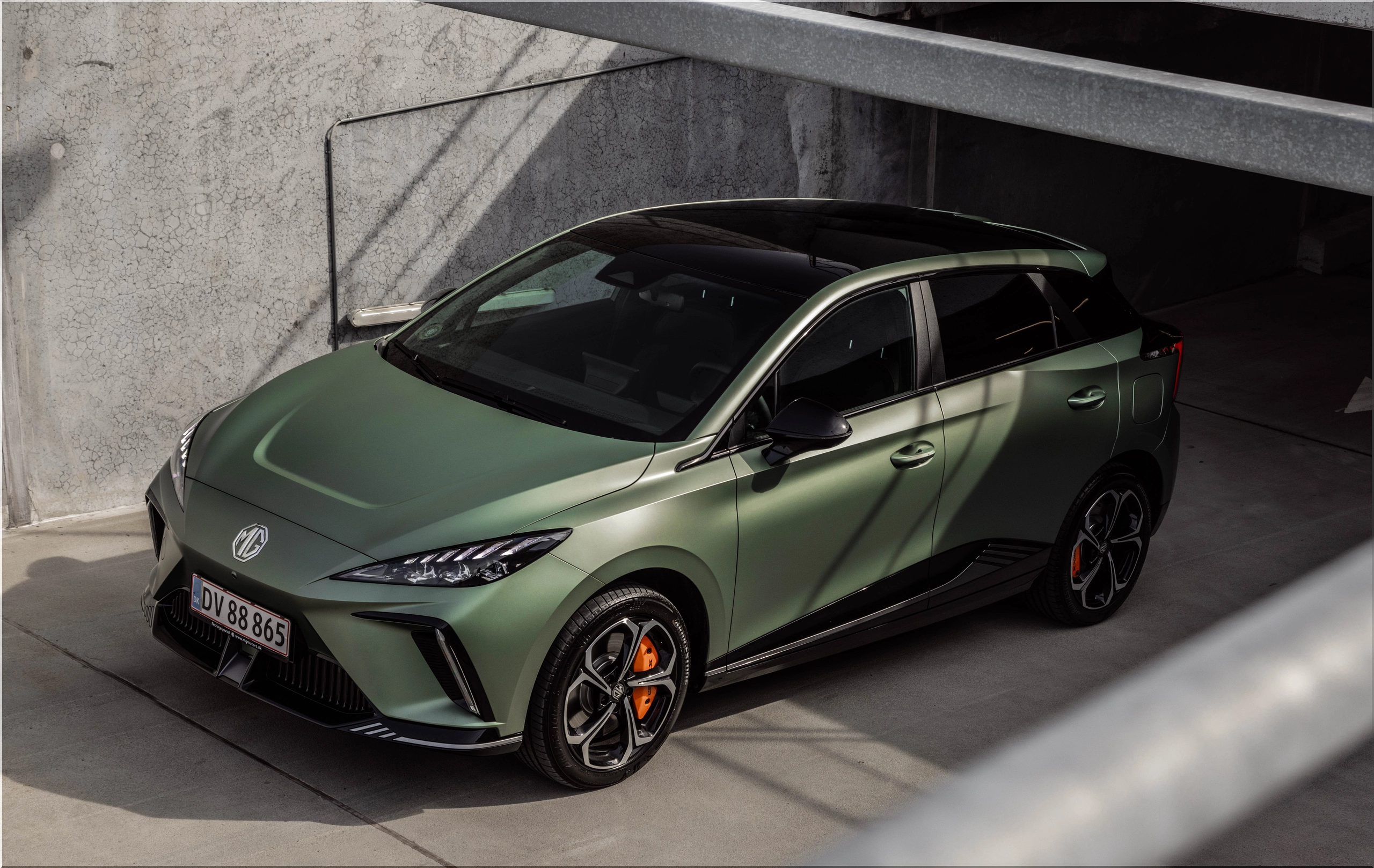 MG4 Electric Hatchback Adds Two New Variants | EV Stories