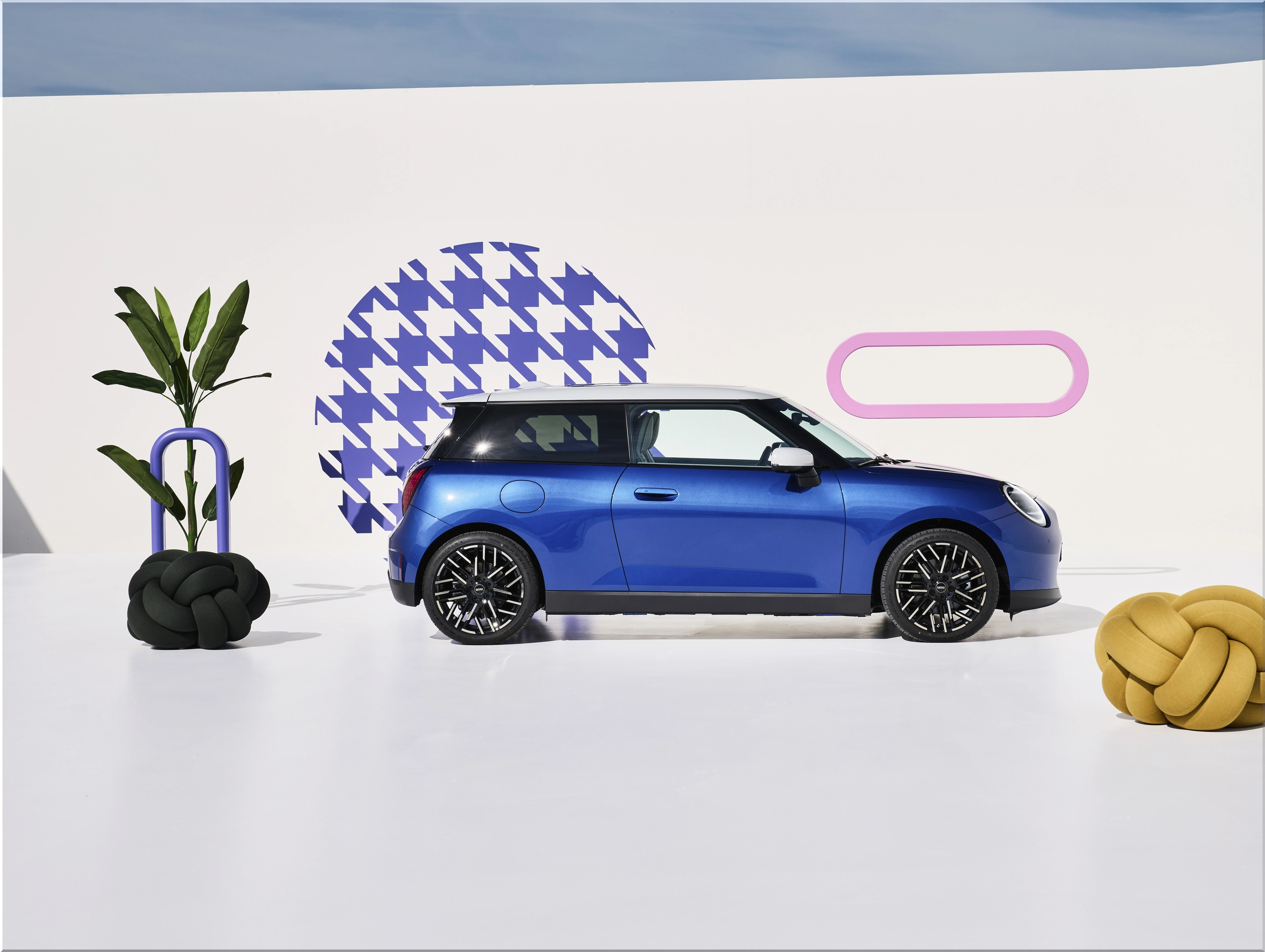 MINI goes all-in on electric with its new family of models | EV Stories