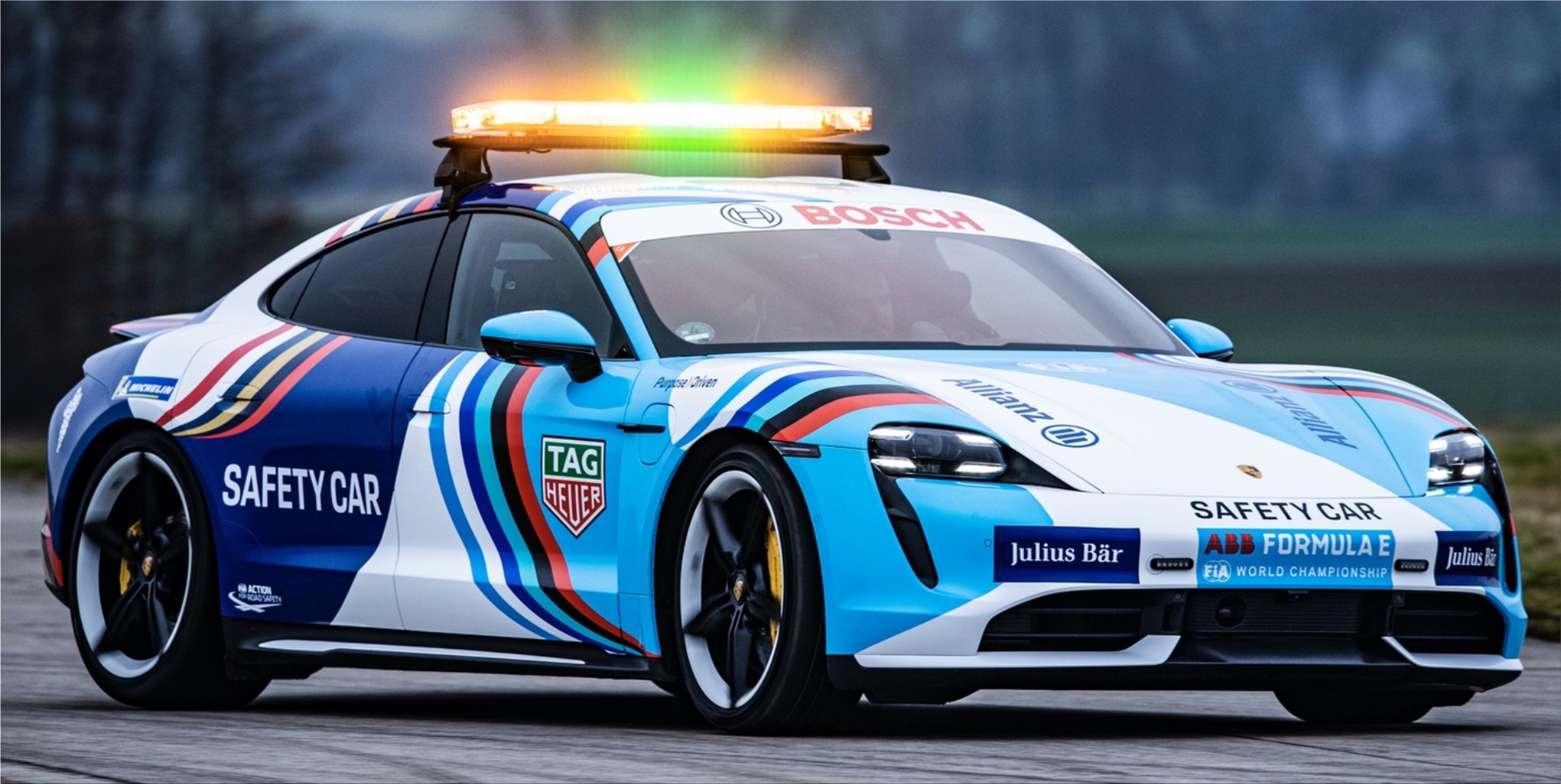 Porsche Taycan Turbo S - Formula E's new safety car | EV Stories