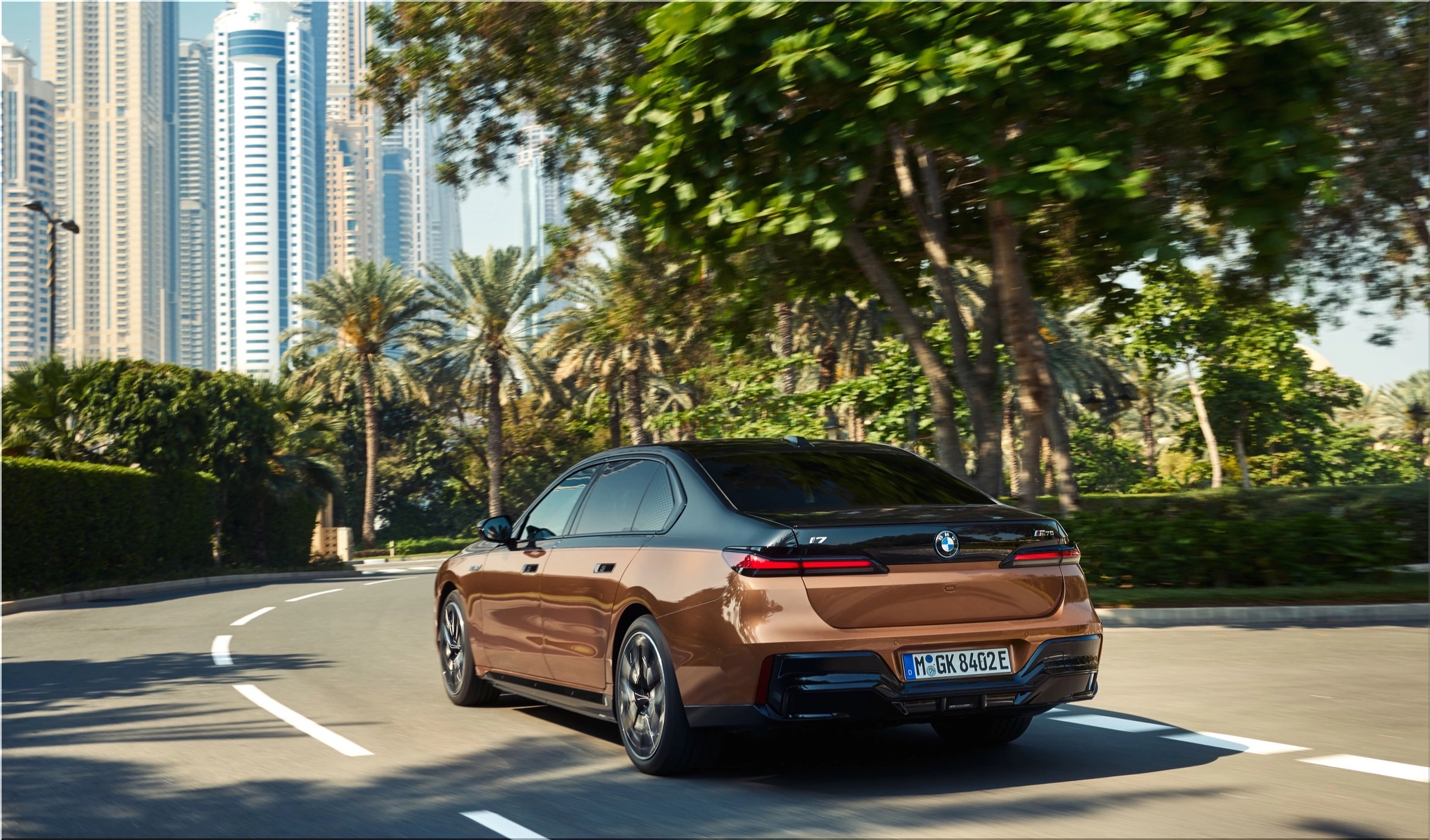 The BMW i7 M70 xDrive Will Revolutionize the Electric Luxury Sedan ...