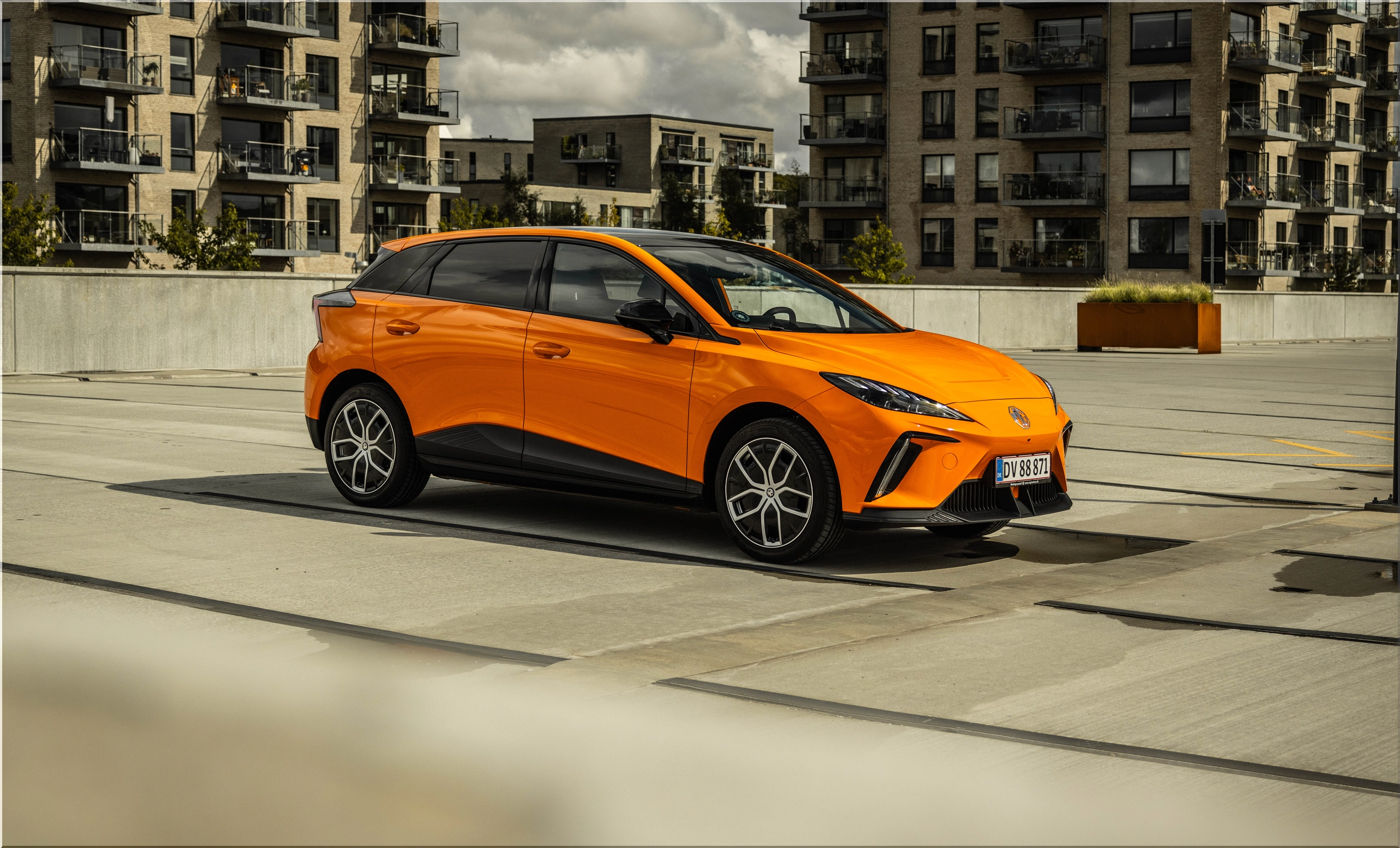 MG4 Electric Hatchback Adds Two New Variants | EV Stories