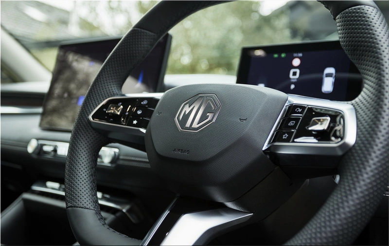 MG4 EV Urban 2026: Compact EV Range, Price, Charging & Cargo Data | EV ...